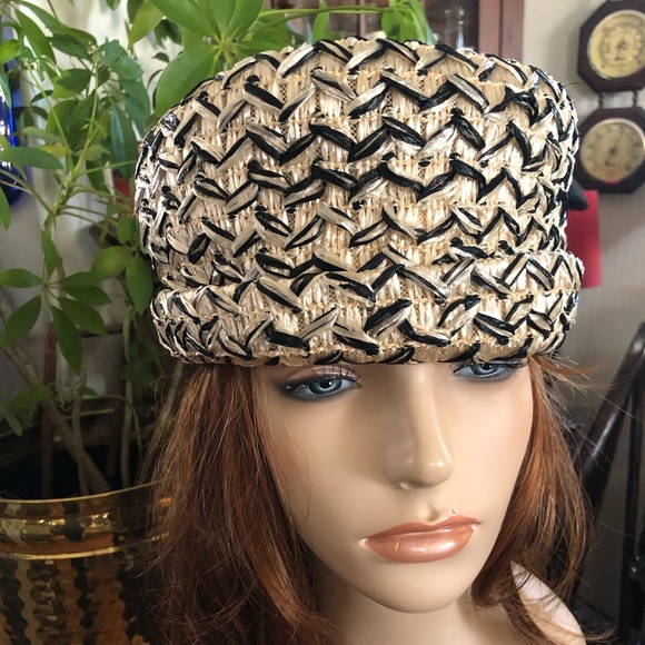 Vintage | Accessories | Vintage Black Cream Raffia Straw Hat | Poshmark